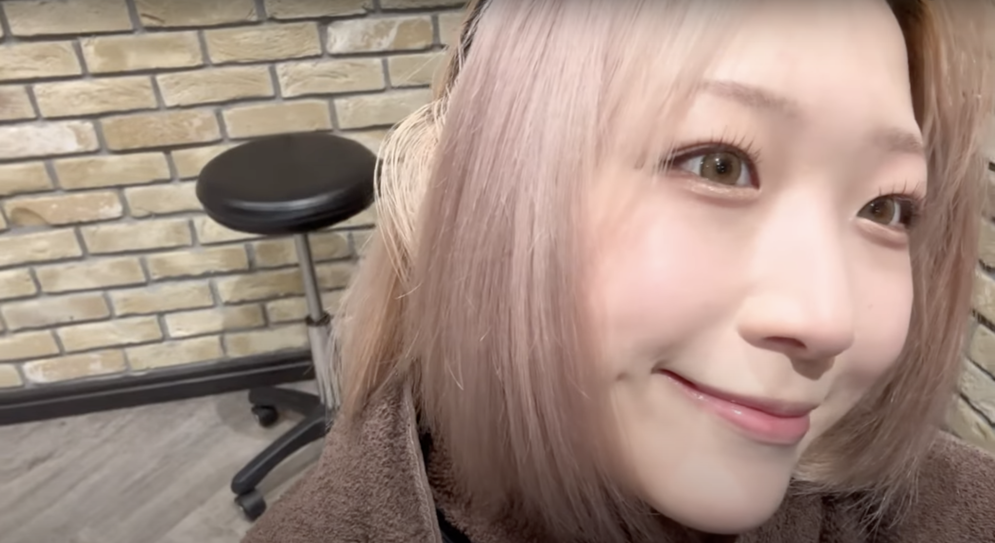 三桜じゅり(じゅりんぐる)の本名は？年齢は？彼氏はいる？ - ivolli/アイボリー